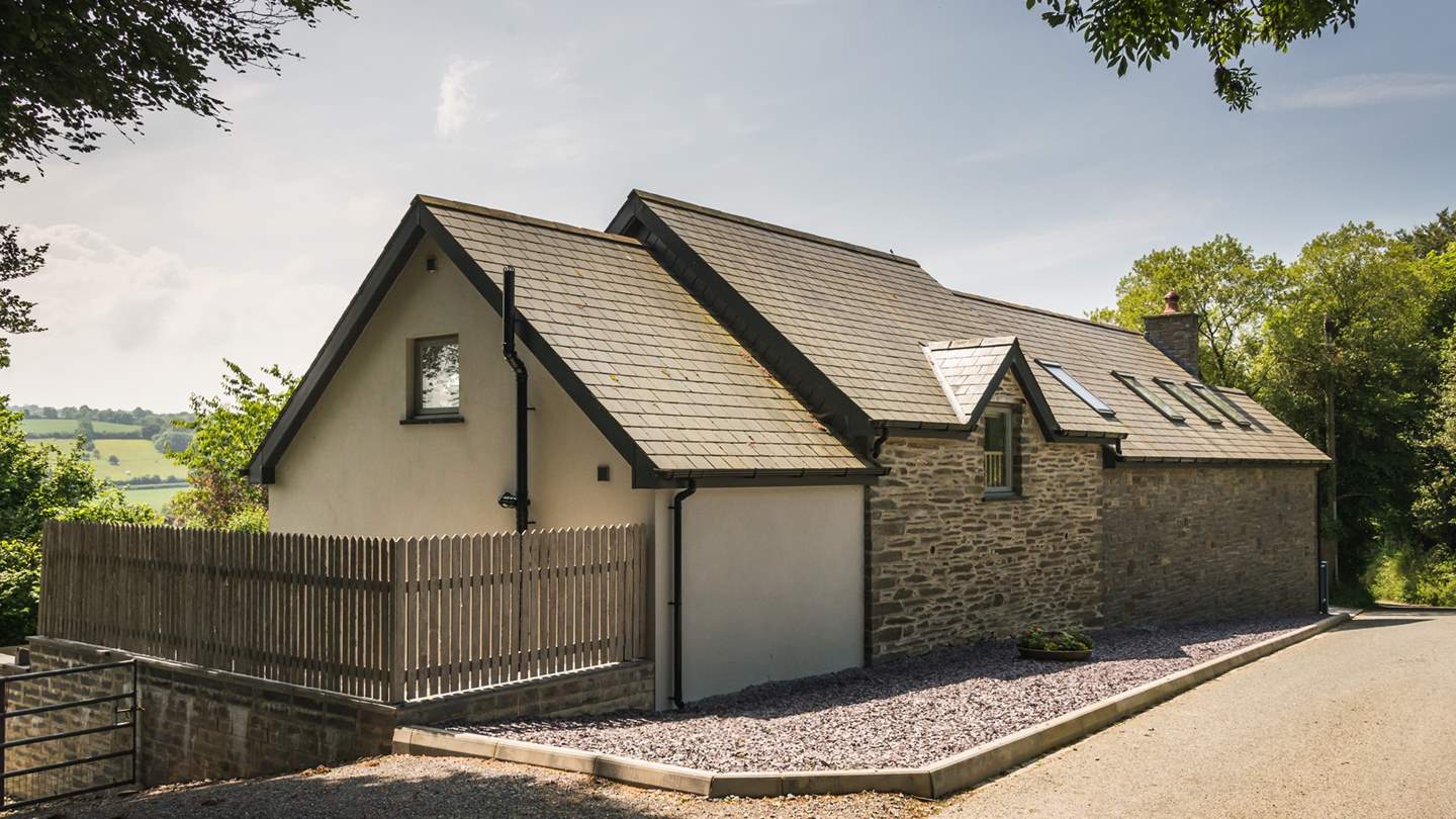 Enjoy boutique luxury at The Stables - Near Cardigan.