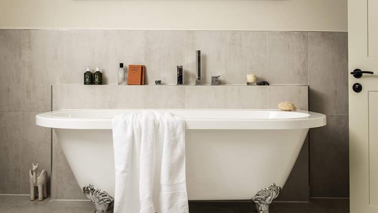 Boutique Retreats - The 'Bathing' Look Book.