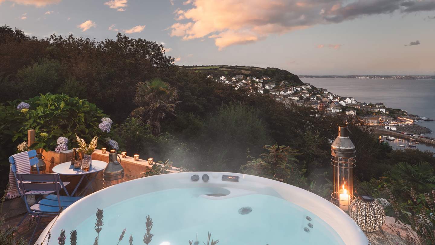 Enjoy boutique luxury at First Light - Mousehole.