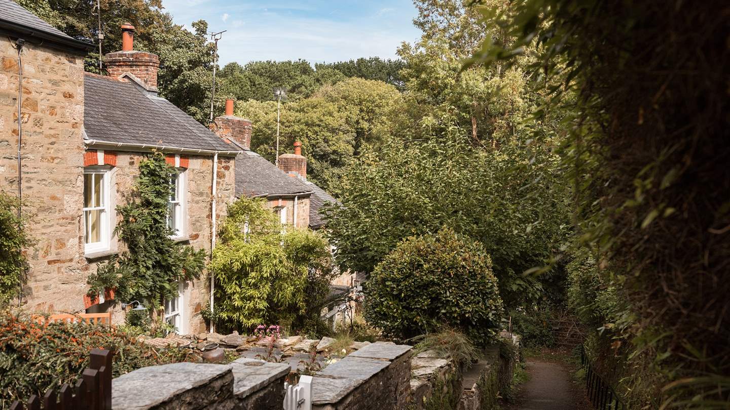 Enjoy boutique luxury at Seven Stippy Stappy - St Agnes.